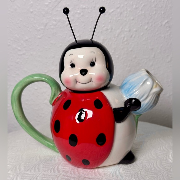 Burton and Burton | Kitchen | Burton And Burton Nwt Ladybug Teapot ...
